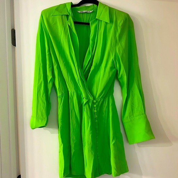 Zara | Dresses | Zara Collard Green Dress With Shoulder Pad | Poshmark